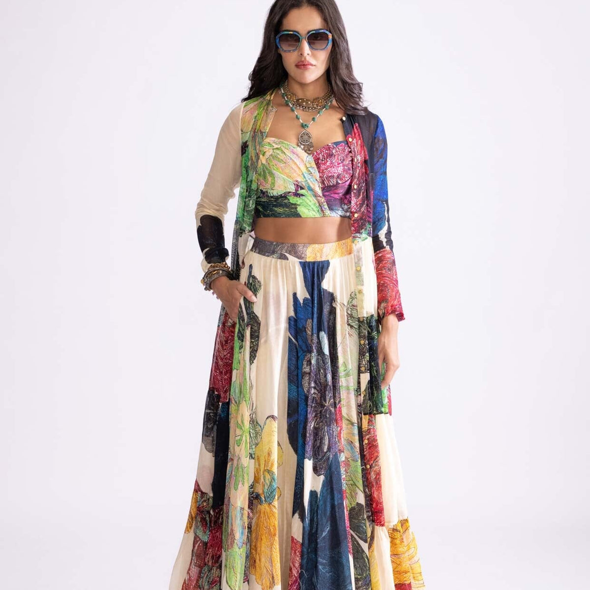 BLUEY BLOUSE MAGNOLIA CAPE LEHENGA SET – shopnavaa