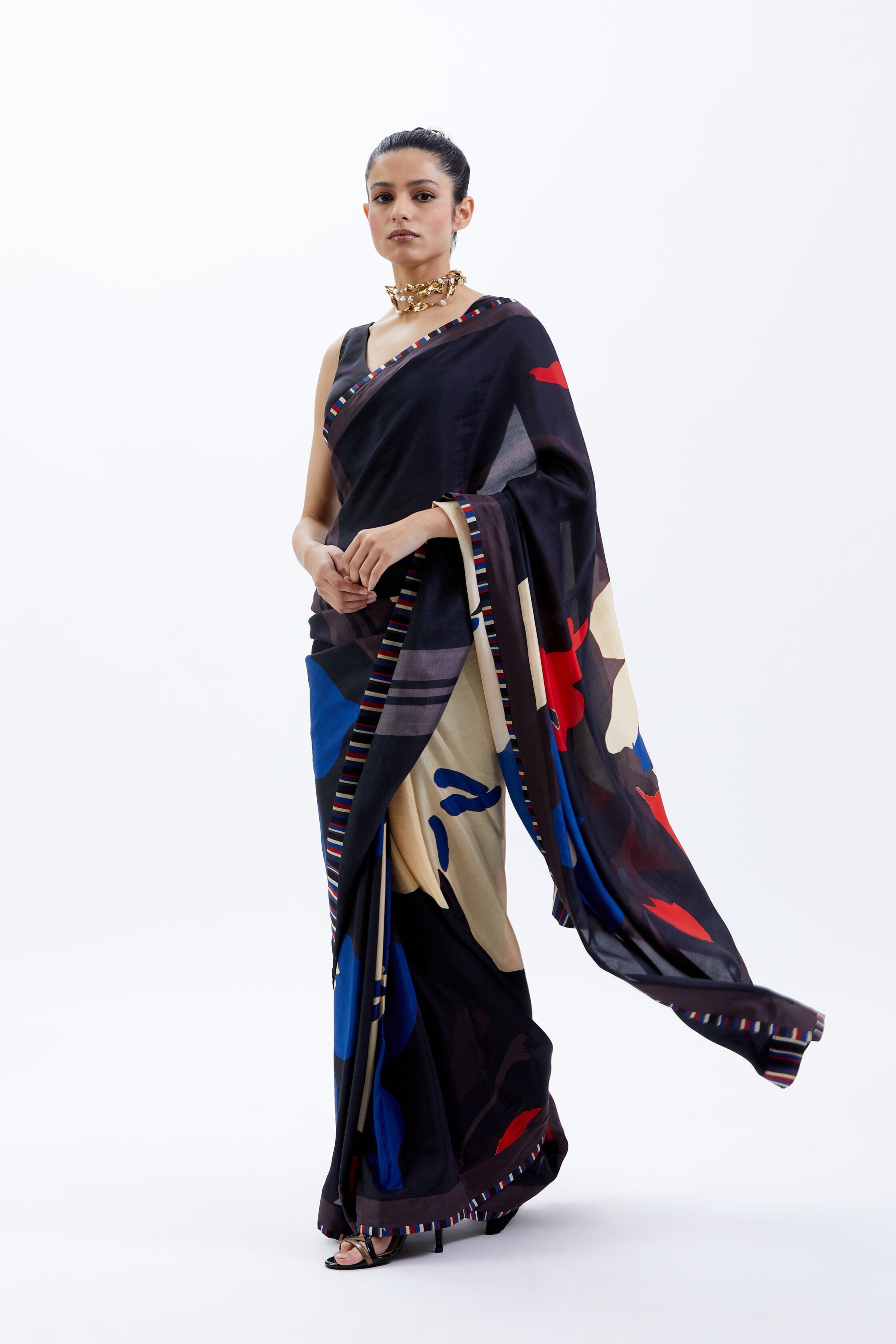 Drape Saree with bralette – shopnavaa