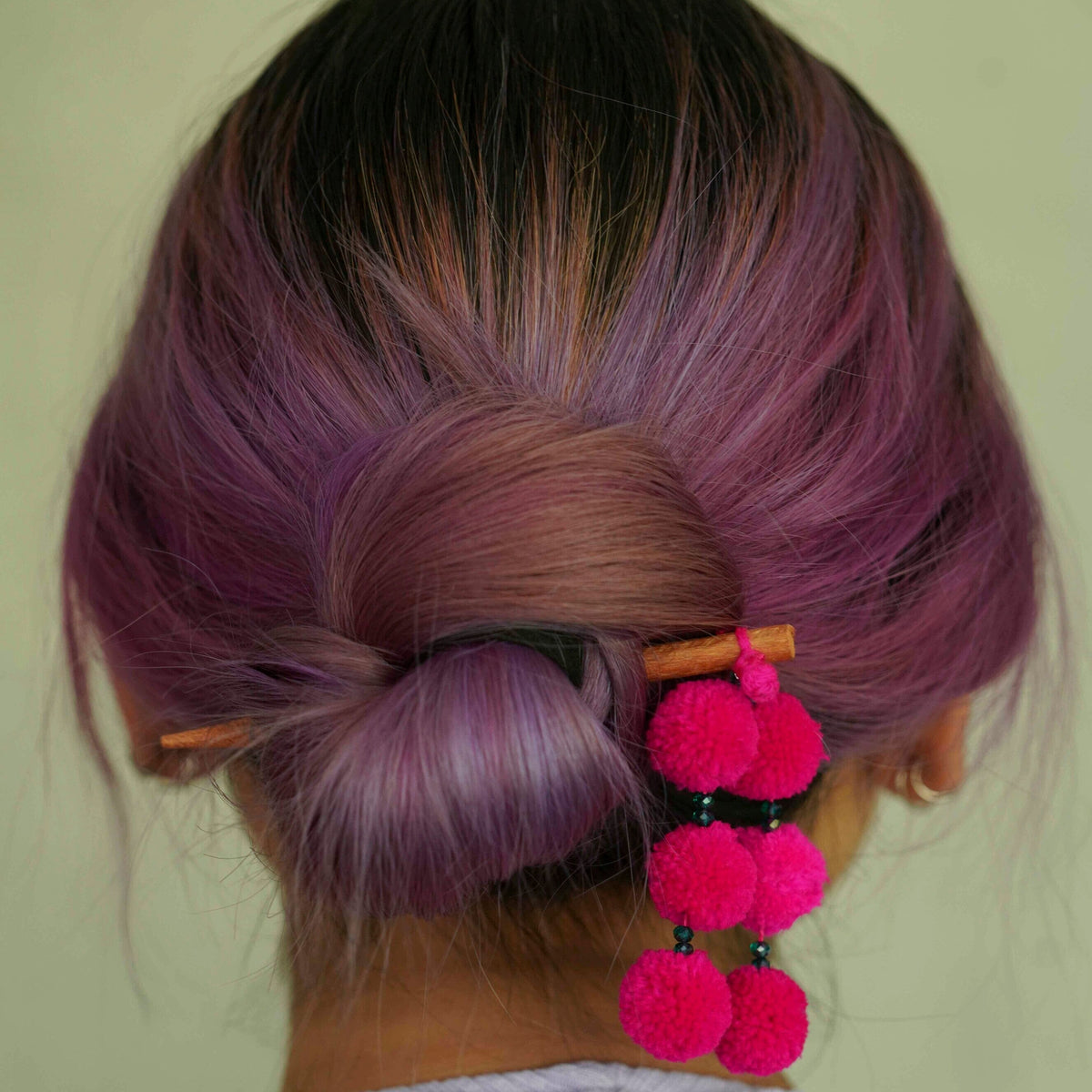 Zuri bun stick (Pink) – shopnavaa